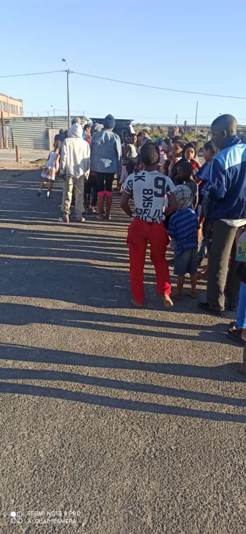 precious gems meelad un nabi feeding (8) – Precious Gems